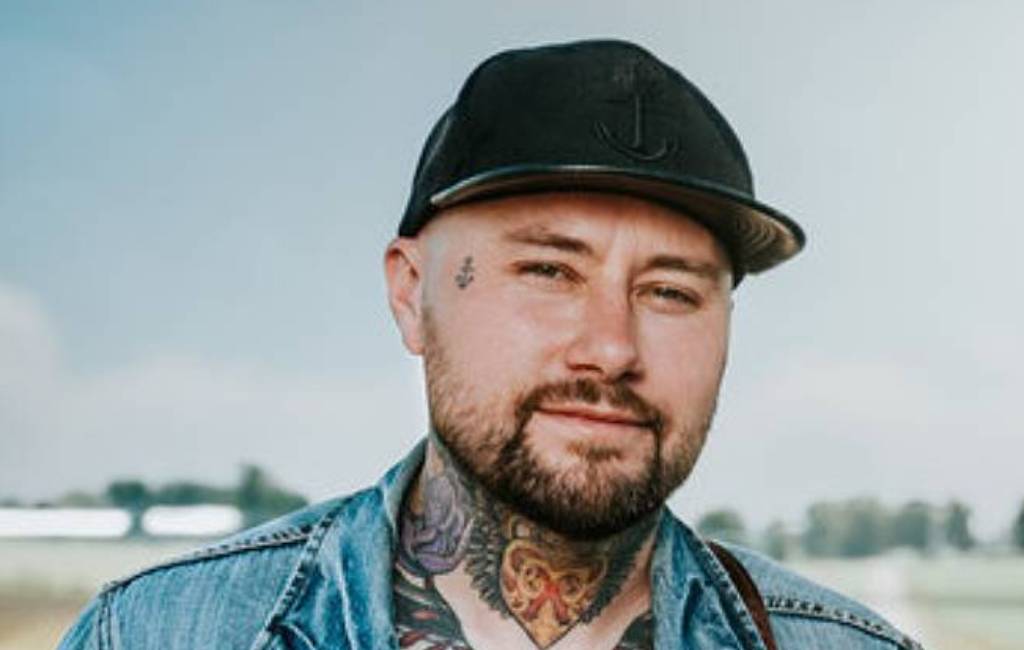 Aaron Allen: Tattoo artist turned country singer-songwriter - SOCAN ...