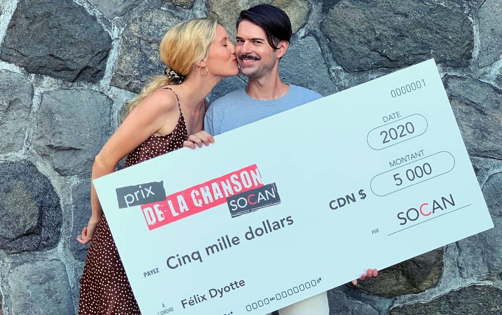 Prix de la chanson SOCAN: Félix Dyotte accepts his $5,000 prize - SOCAN ...